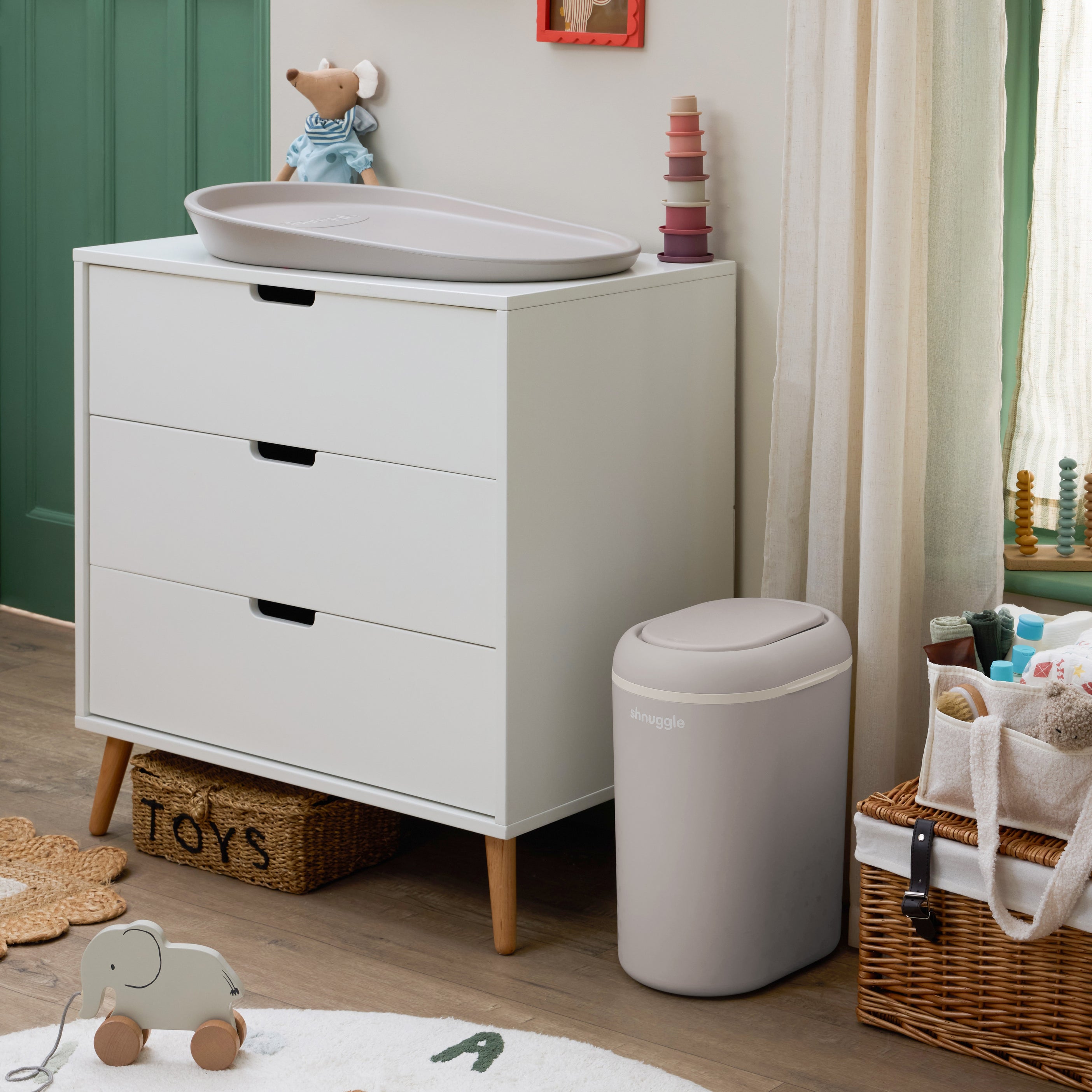 Shnuggle Eco-Touch Nappy Bin | With Compostable Bin Liners